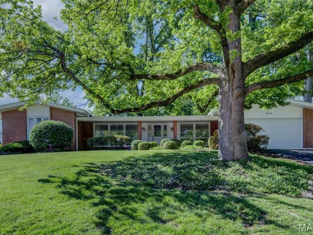 38 Forest Vale Dr, Chesterfield, MO 63017 | MLS #26026 | Compass