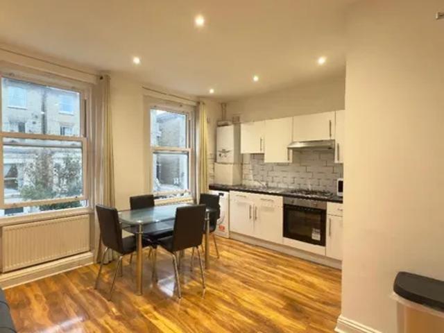38 Flaxman Road, Myatt's Fields, London, SE5 9DH, United Kingdom | 4 bed apartment for rent #135189601 | Rentberry