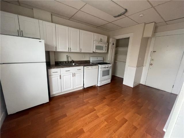 38 Freebody St, Unit 306, Newport, RI 02840 | MLS #1406 | Compass