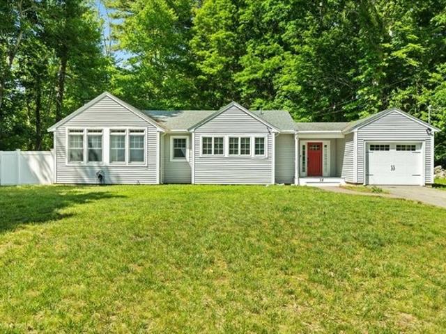 38 Fruit St, Mansfield, MA 02048