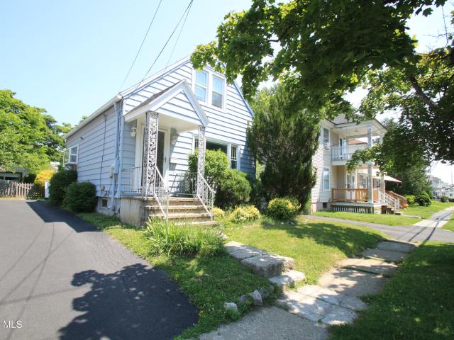 38 Glenwood Boulevard