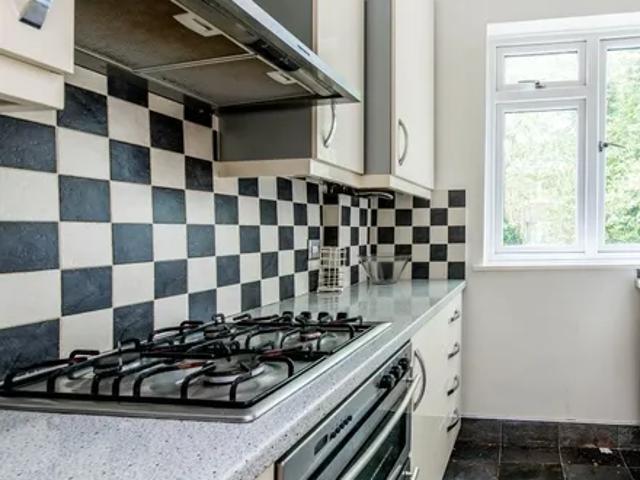 38 Gratton Road, London, W14 0JX, United Kingdom | 2 bed apartment for rent #167385000 | Rentberry