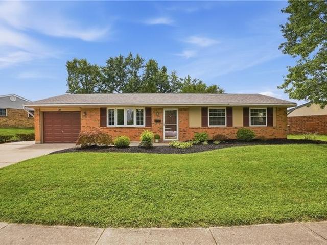 38 Grantwood Dr, West Carrollton, OH 45449