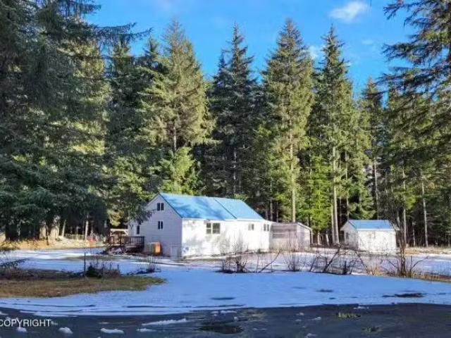 38 HELMS LOOP SPUR, HAINES, AK 99827 Single Family Residence F.