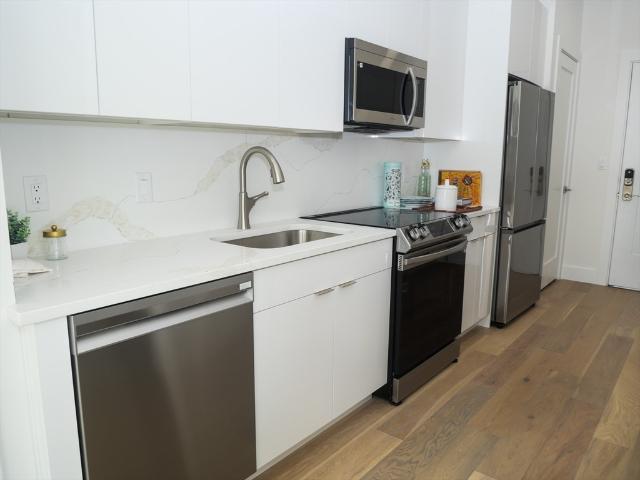 38 Hichborn St, Unit 301, Boston, MA 02135 | MLS #73501 | Compass