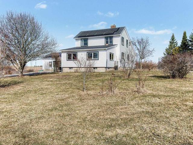 38 Hickory Pl, Hinesburg, VT 05461