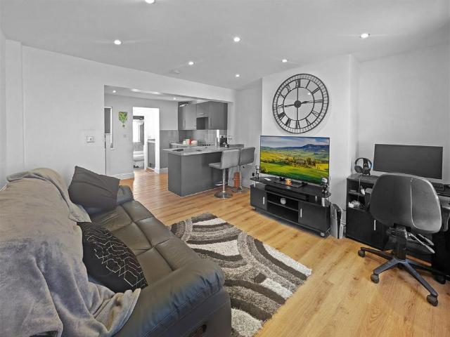 38 Hythe Hill, Colchester, CO1 2NQ