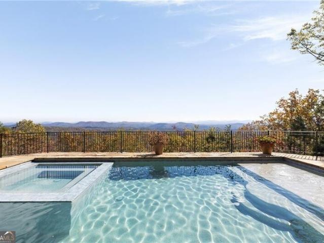38 Jackies Bluff Road