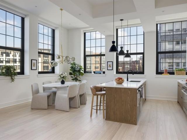 38 Jackson St # 205, Hoboken, NJ 07030