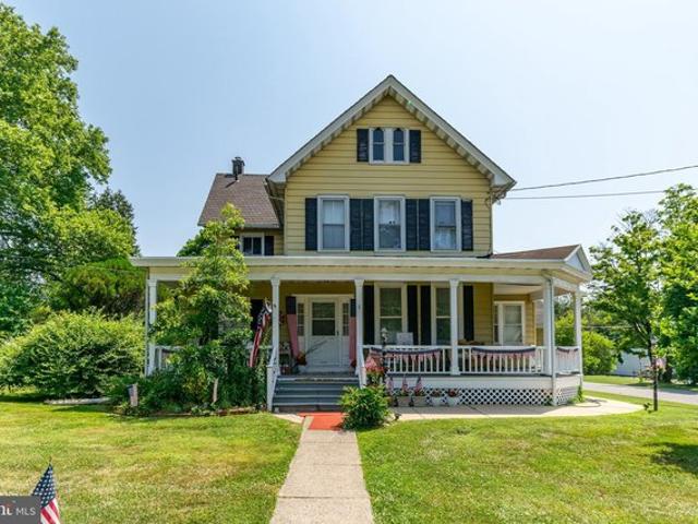 38 John Ringo Rd, Ringoes, NJ 08551