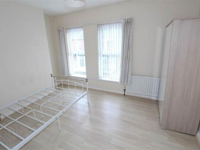 38 Kensington Avenue, Belfast, BT5 5JN