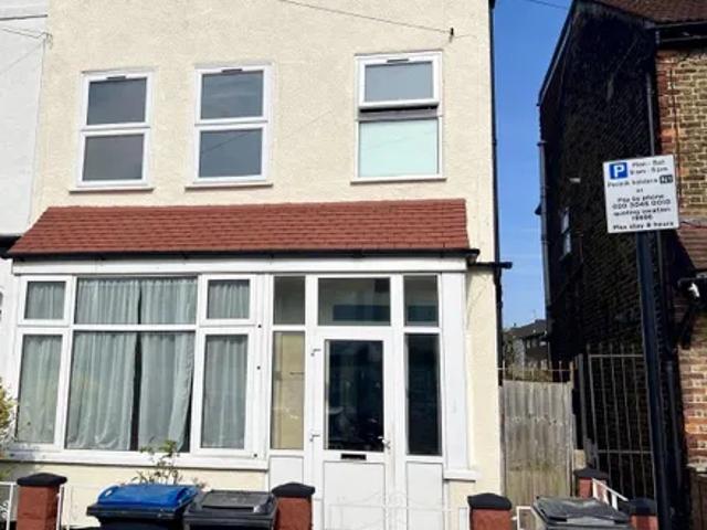 38 Kynaston Road, London, CR7 7AZ, United Kingdom | 3 bed house for rent #165704224 | Rentberry