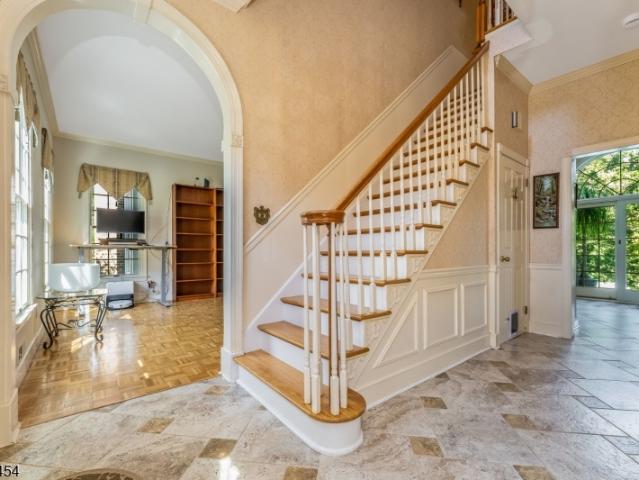 38 Larsen Rd