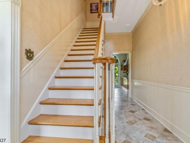 38 Larsen Rd