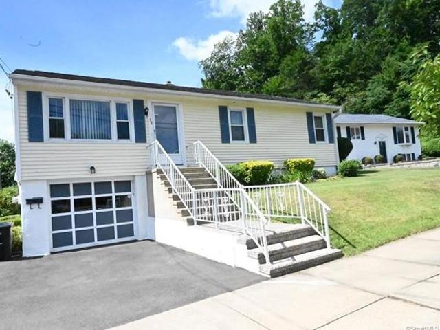 38 Laura Ln, New Haven, CT 06512 in New Haven, Connecticut