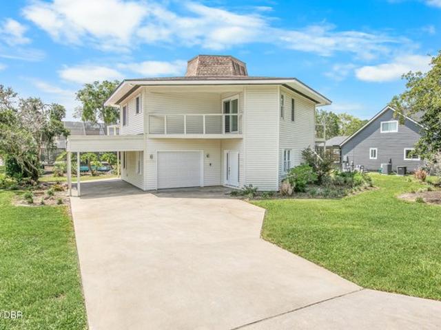 38 Lazy Eight Dr, Port Orange, FL 32128