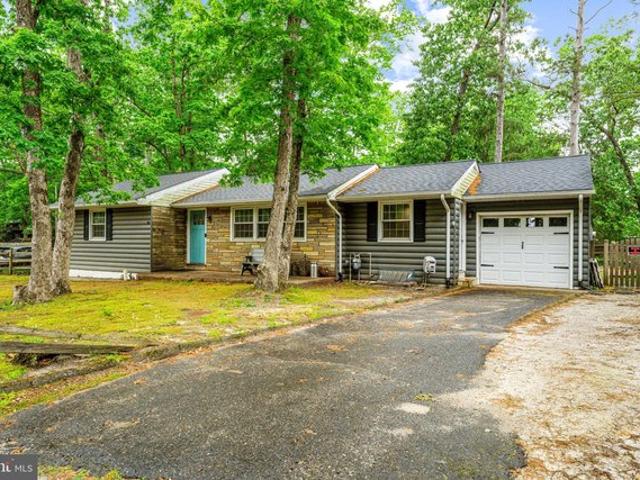 38 Lenape Trl, Medford, NJ 08055