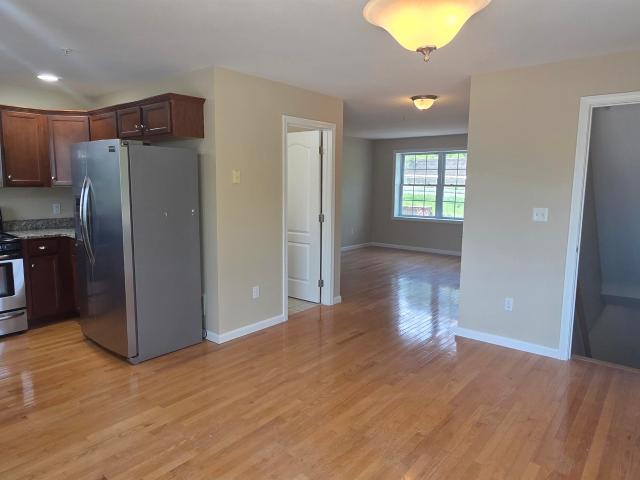 38 Maple Street # 6