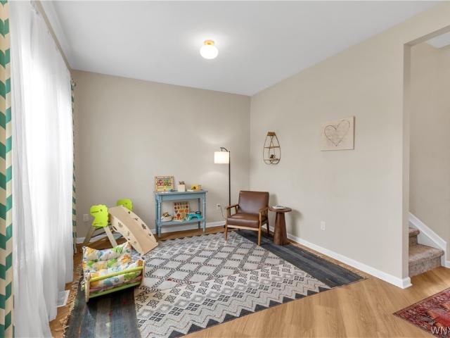 38 Middlebury Lane