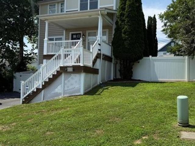 38 Montclair Ave, Coatesville, PA 19320