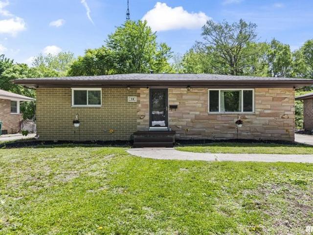 38 Monica Ln, Springfield, IL 62702