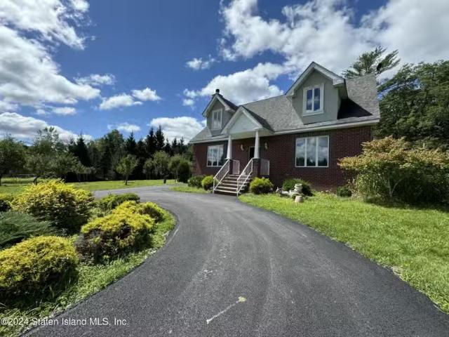 38 MOSCOE ROAD, MONTICELLO, NY 12701 Single Family Residence F.