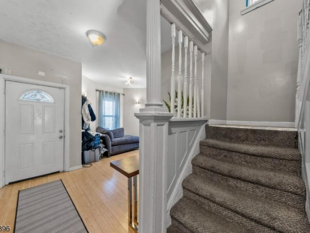 38 Nairn Pl