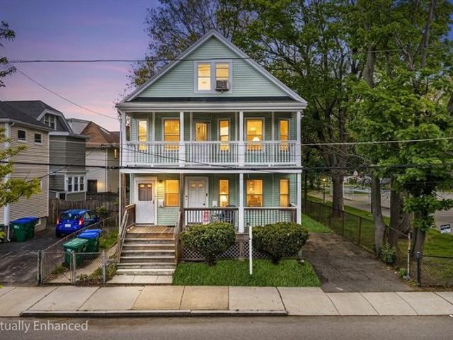 38 Pembroke St, Medford, MA 02155