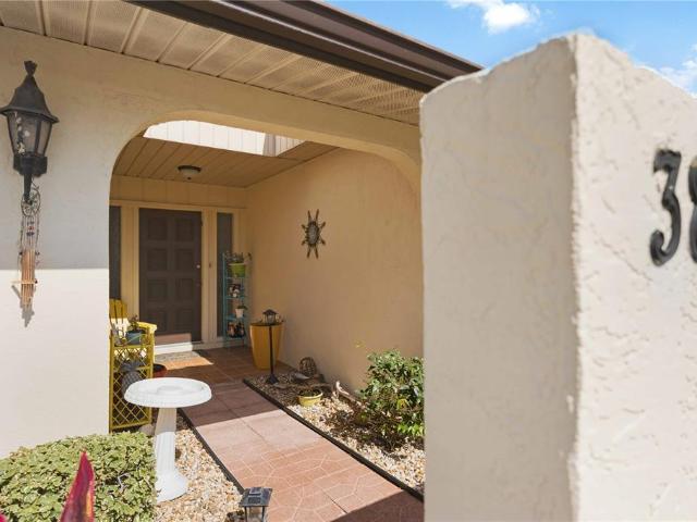 38 Pebble Rock Dr, Venice, FL 34293 | MLS #A4691 | Compass