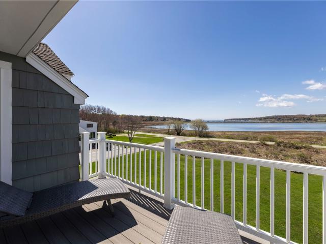 38 Pierce Ave, Jamestown, RI 02835 | MLS #1411