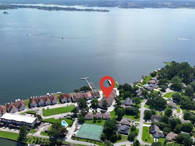 38 Regency Pt, Conroe, TX 77356