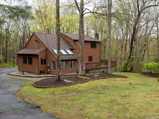 38 Ridgebrook Dr, Coventry, CT 06238