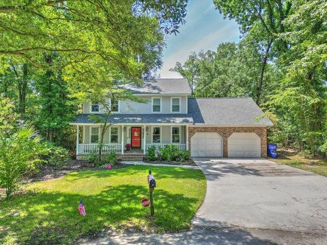 38 S Hampton Dr, Charleston, SC 29407