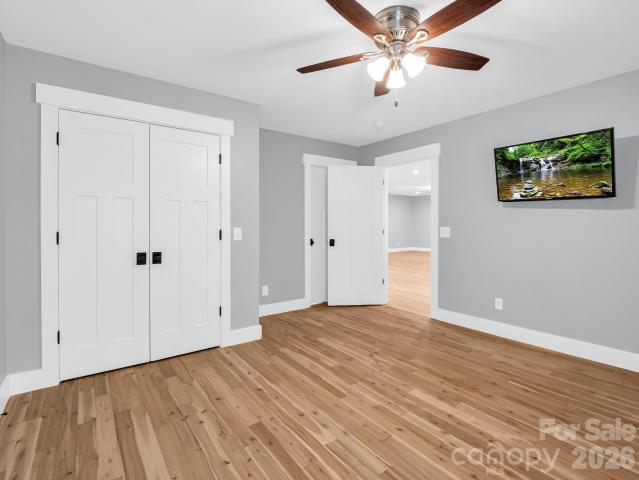 38 Scenic View Dr, Hendersonville, NC 28792 | MLS #4357
