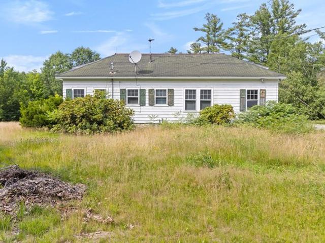 38 Sampson Ln, Parsonsfield, ME 04047