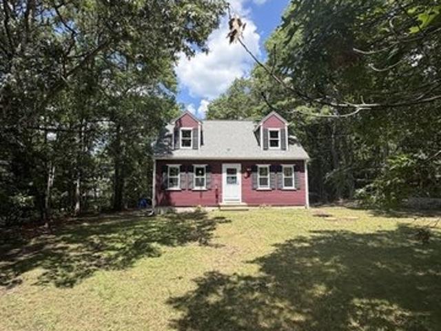 38 Sandy Beach Rd, Plymouth, MA 02360
