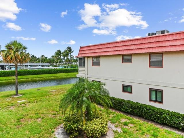 38 Saxony A, Delray Beach, FL 33446
