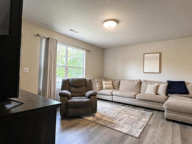 38 Short Vine Street