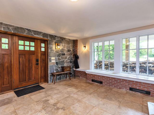 38 Shaker Farm S Road