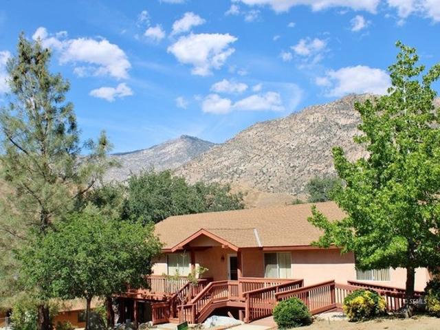 38 Spruce Ave, Kernville, CA 93238