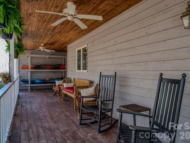 38 Sutton Knob Rd, Candler, NC 28715 | MLS #4361 | Compass