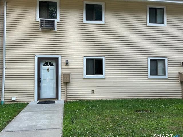 38 Sutton Pl Unit 38, Bloomfield, CT 06002