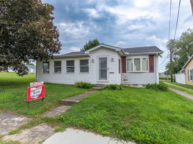 38 Sycamore St, Jackson, OH 45640