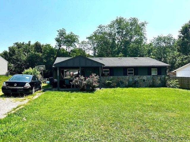 3904 Michael Dr, Cincinnati, OH 45255