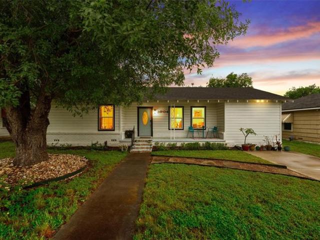 3904 N 21st A St, Waco, TX 76708