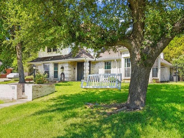 3904 Ashley Cir, Colleyville, TX 76034