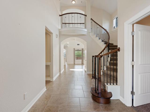 3904 Brean Down Rd