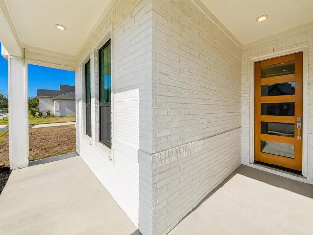 3904 Felicity Lane