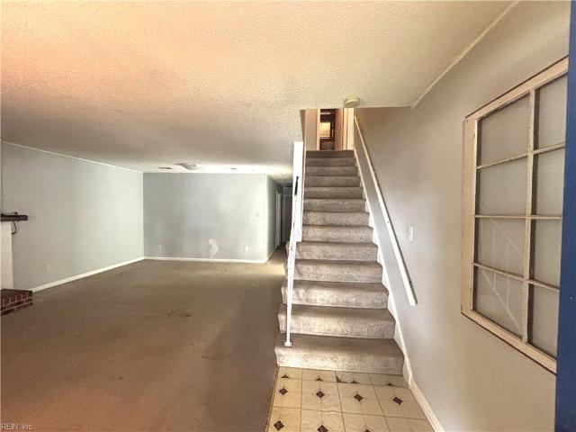 3904 Peridot PL