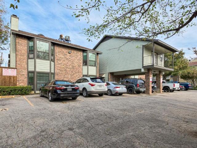 3904 Rawlins Street # 112